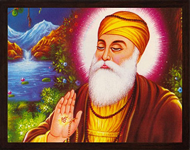 HandicraftStore Gurunank dev ji giving blessings with Holy mala in hand ...