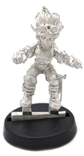 Stonehaven Gnome Titan Pilot Miniature Figure for 28mm Scale Table Top ...