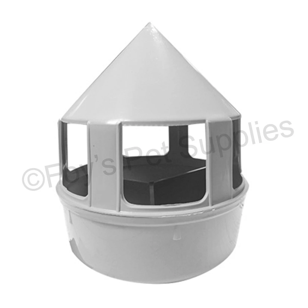 Grit Feeder With Divider