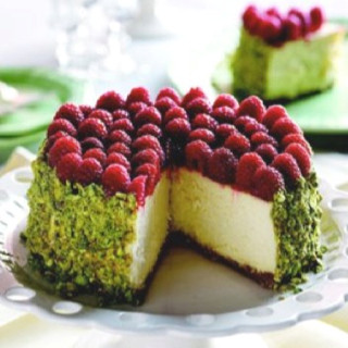 Pistachio Raspberry Cheesecake