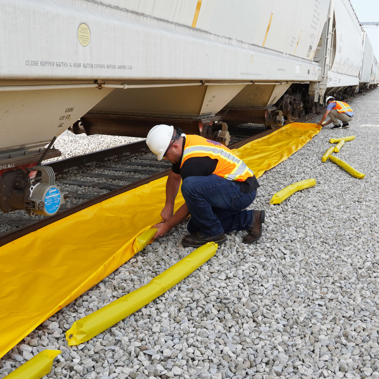 Railcar Track Pan Washdown Berm | ENPAC