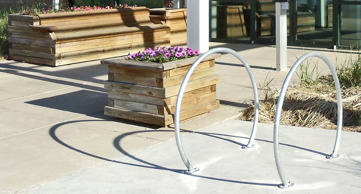 Dero Round Bike Rack | NoahsPlay.com