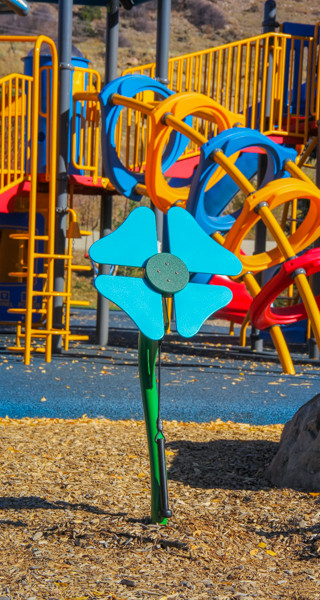 Outdoor Flower Instrument | NoahsPlay.com