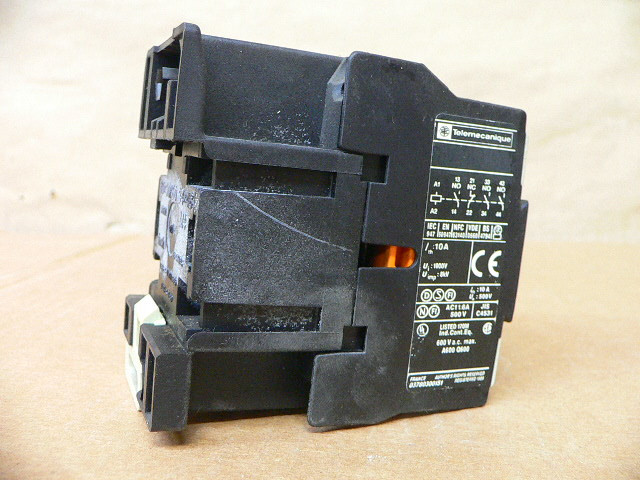 Telemecanique Ca2 Dn31 E31 240V Contactor - Fen Industrial