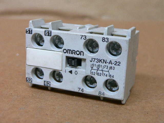 Omron J73kn-A-22 Auxiliary Contact Block 4-Pole 2-Pack - Fen Industrial