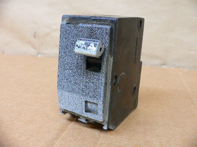 Square D Qo220 20 Amp 2 Pole 240V Circuit Breaker Type Qo - Fen Industrial