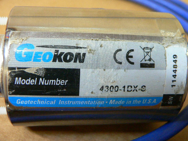 Geokon 4300-1Bx-S Vibrating Wire Stress Meter Used - Fen Industrial