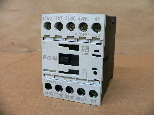 Eaton Xtre1-0B22 10 Amp, 4-Pole Control Relay - Fen Industrial
