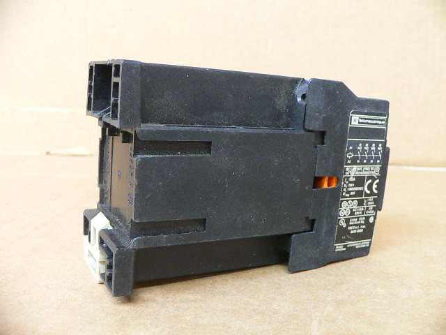 Telemecanique Ca3-Dn40 24V Coil Control Relay 24V - Fen Industrial