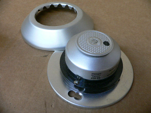 Und Lab Of Canada Cf135 Automatic Fire Alarm Thermostat - Fen Industrial