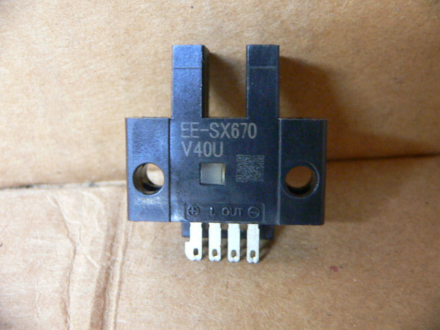 Omron Ee-Sx670 Eesx670 Micro Photoelectric Sensor - Fen Industrial
