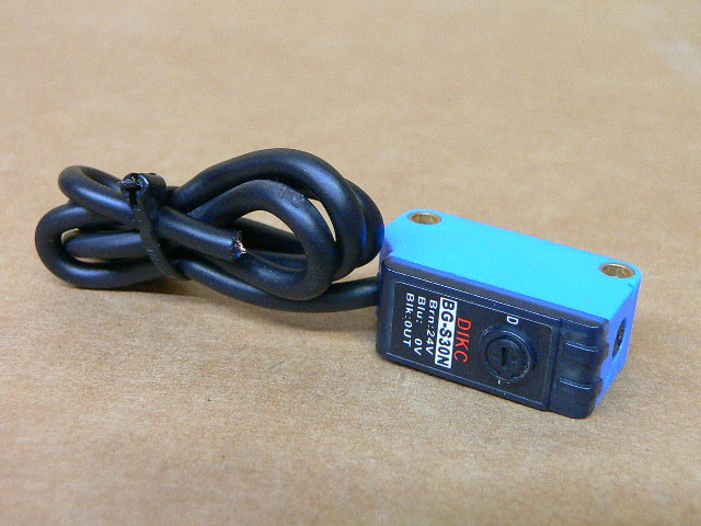 Dikc Bg-S30n Photoelectric Sensor - Background Suppression - Fen Industrial