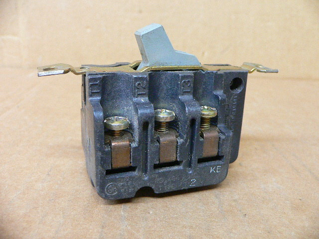 Square D Class 2510 Type Ko-2 Motor Starting Switch 30A-600V - Fen ...