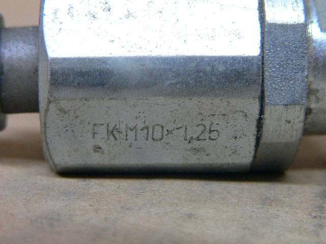 Festo Cylinder Floating Joint Fk-M10x1.25 - Fen Industrial