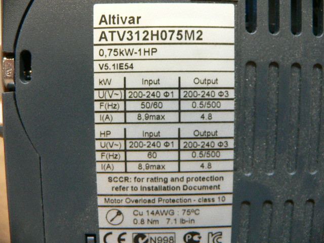 Schneider Electric Atv312h075m2 Drive 1Hp 1Ph 0.7Kw 750W 240 Vac 50 / ...