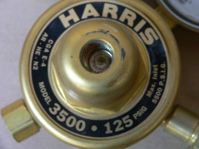 Harris 3500 High Flow Manifold Regulator - Fen Industrial