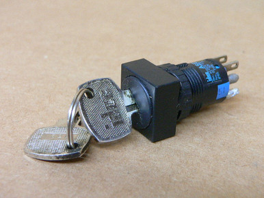 Idec As6-K 2-Position Key Operated Switch 1 N.O. 1 N.C. - Fen Industrial