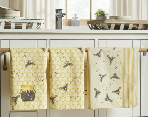 Buzzy Bees Kitchen & Dining Collection - Country Village Shoppe