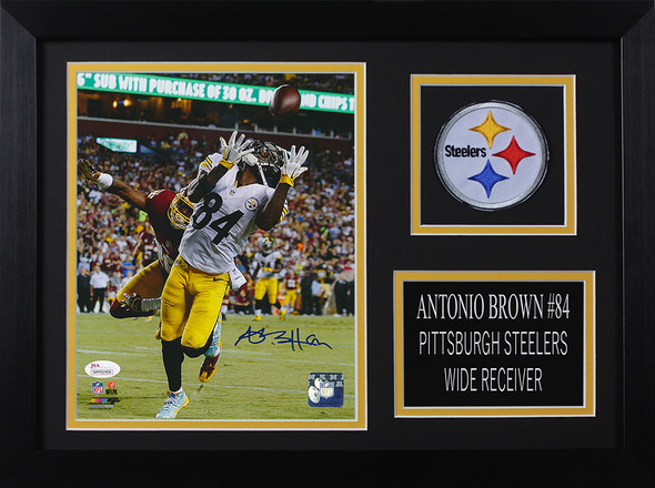 Framed Autographed Photos - Autographed Football Photos - SportsFrames.com