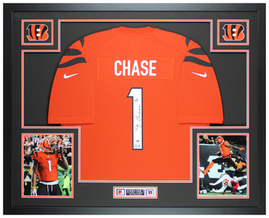 JaMarr Chase Autographed and Framed Cincinnati Bengals Jersey