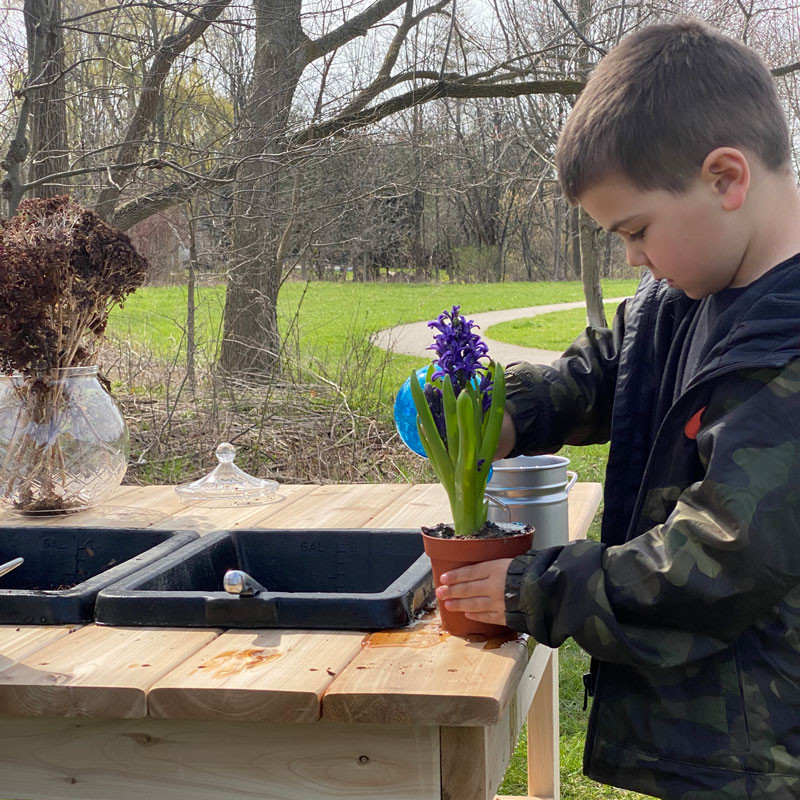 Large Explorer Table