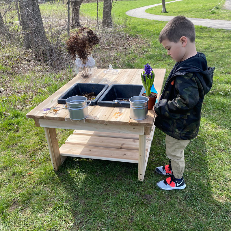Large Explorer Table