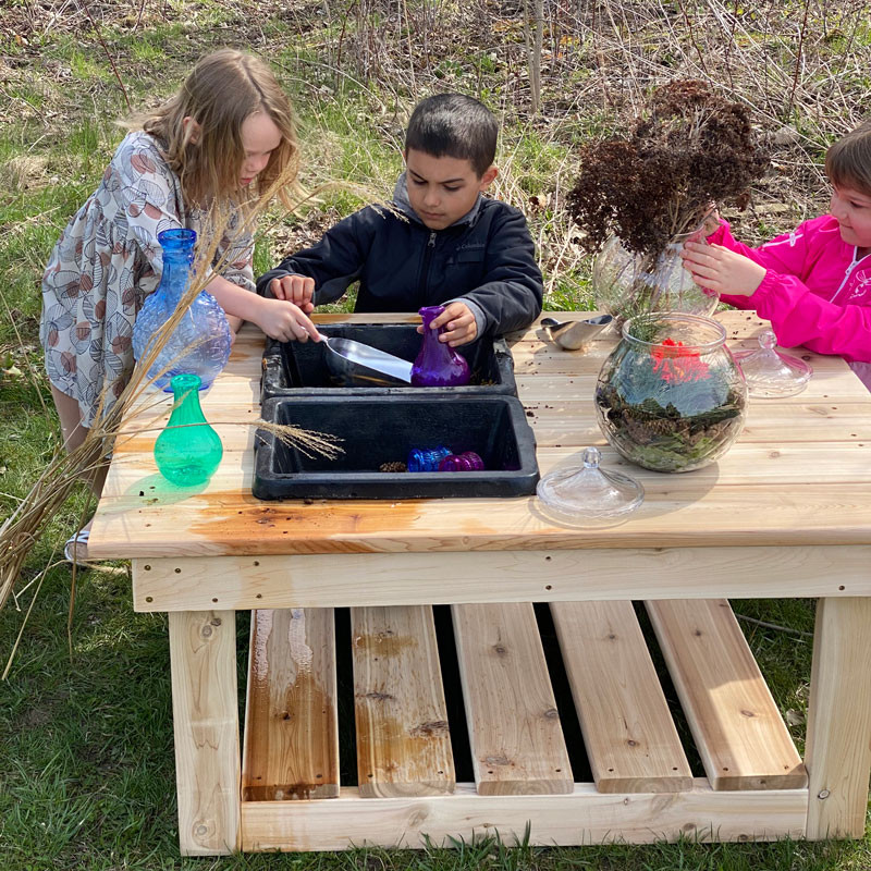 Large Explorer Table