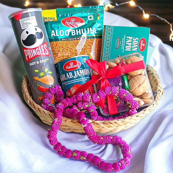 Light Snacks, and Sweets Gift For Bhaitika Tihar Bhaitika Gifts Gift to ...