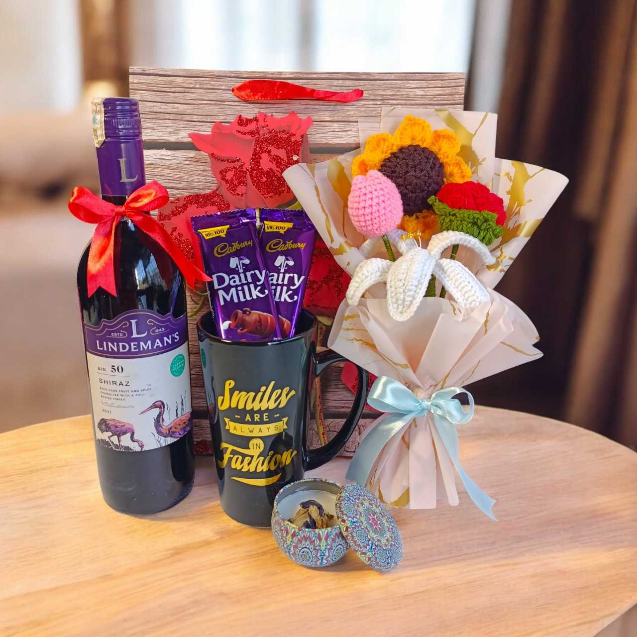 Red Wine 750ml Gift Combo with Mug & Crochet Bouquet