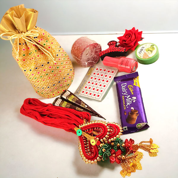 Teej Special Gift Hampers - Women Gift Hampers Gift to Nepal | Giftmandu