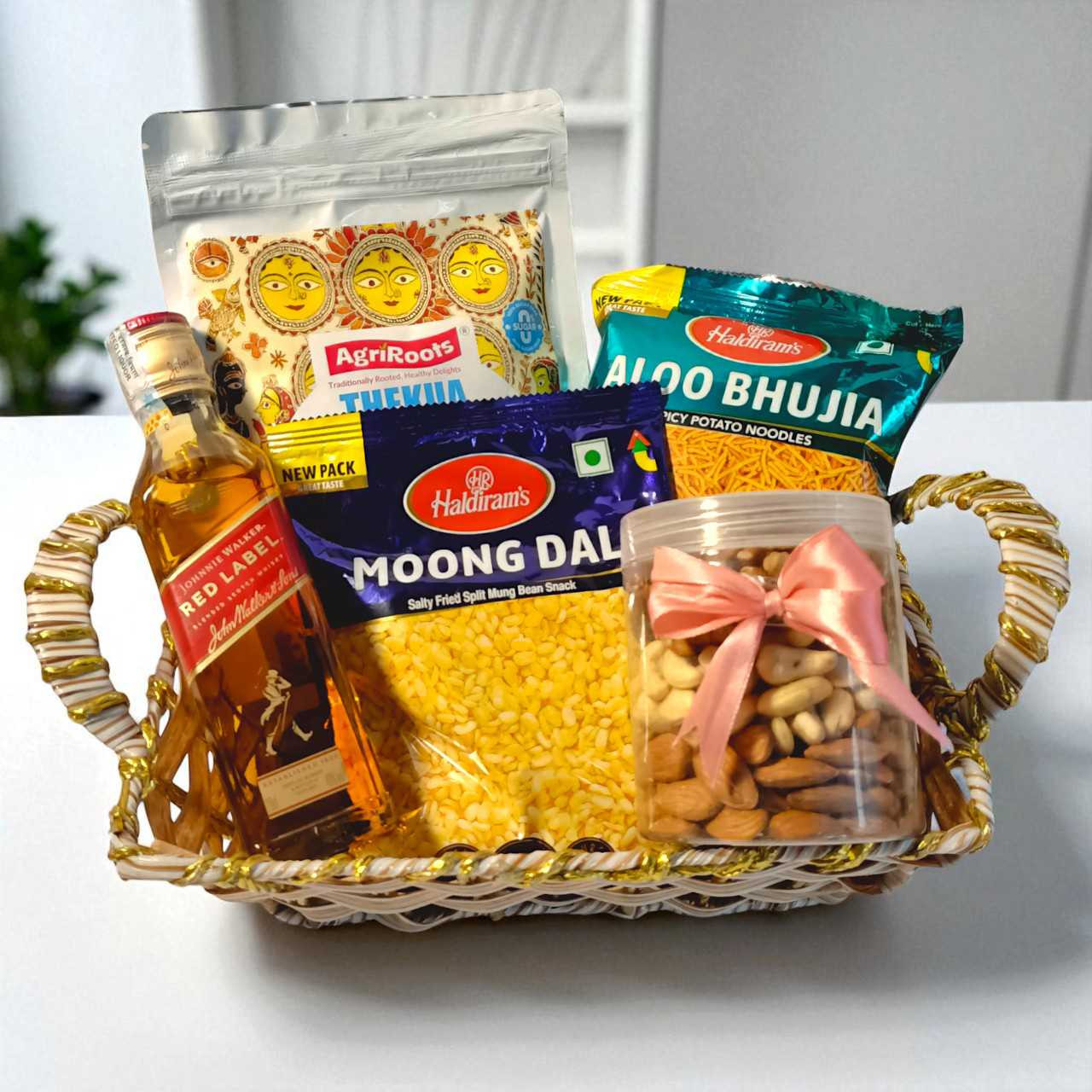 Savoury Snack with Red Label 200mml Whisky Combo