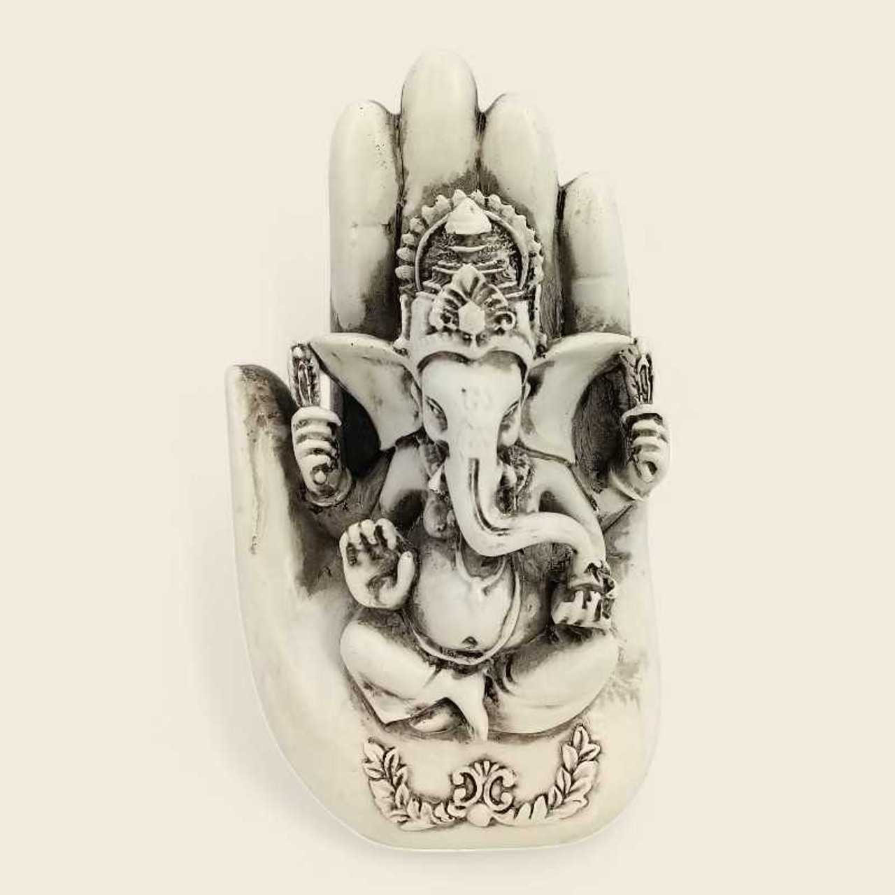 Bada Dashain Blessings & Traditional Gift Gift to Nepal | Giftmandu