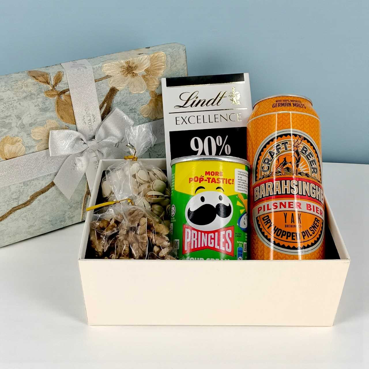 Beer & Snacks Gift Box