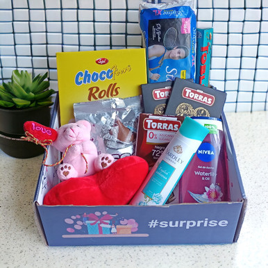 Personal Care Gift Hamper For Her Valentine's Day Gift to Nepal | Giftmandu