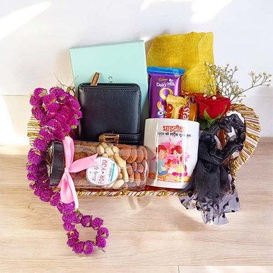 Tihar Return Gift for Sister with Shawl and Dry Nuts Tihar Bhaitika ...