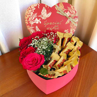Fresh Roses with Toblerone Chocolates - Beautiful Gift Box