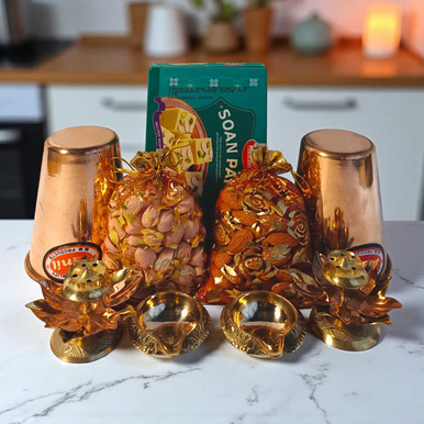 Heritage Delight Gift Set: Soan Papdi, Nuts & Traditional Décor