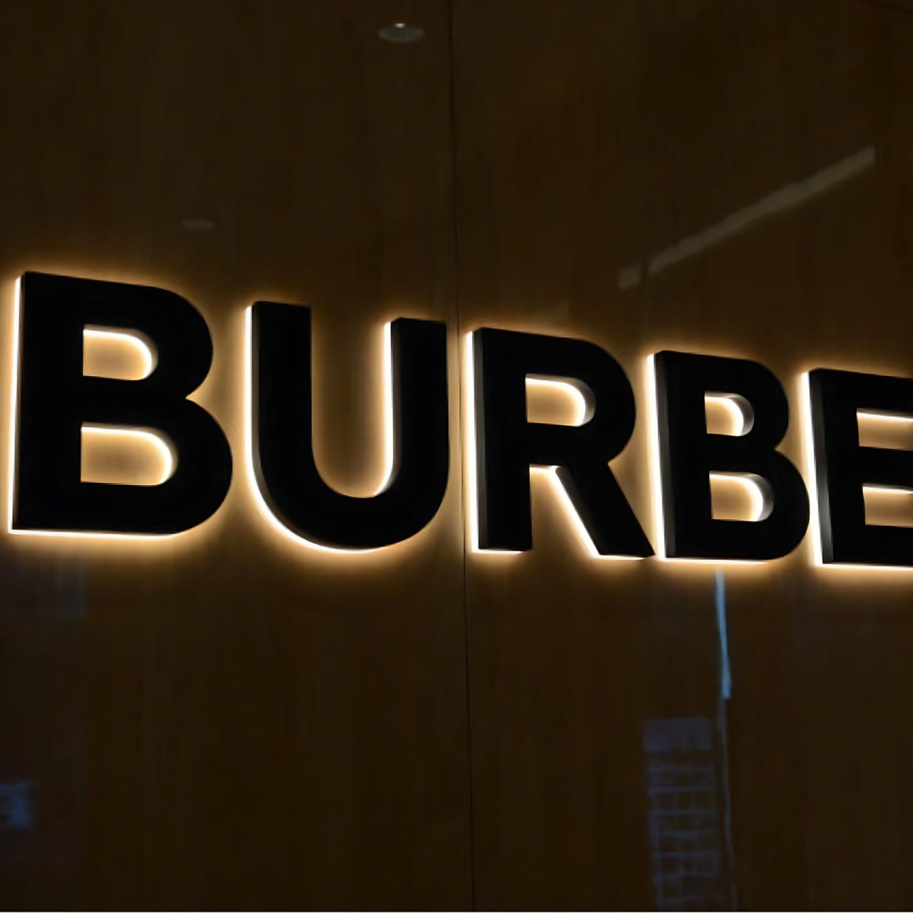 Custom Signage Auckland | Bespoke Printed & Illuminated Signage NZ