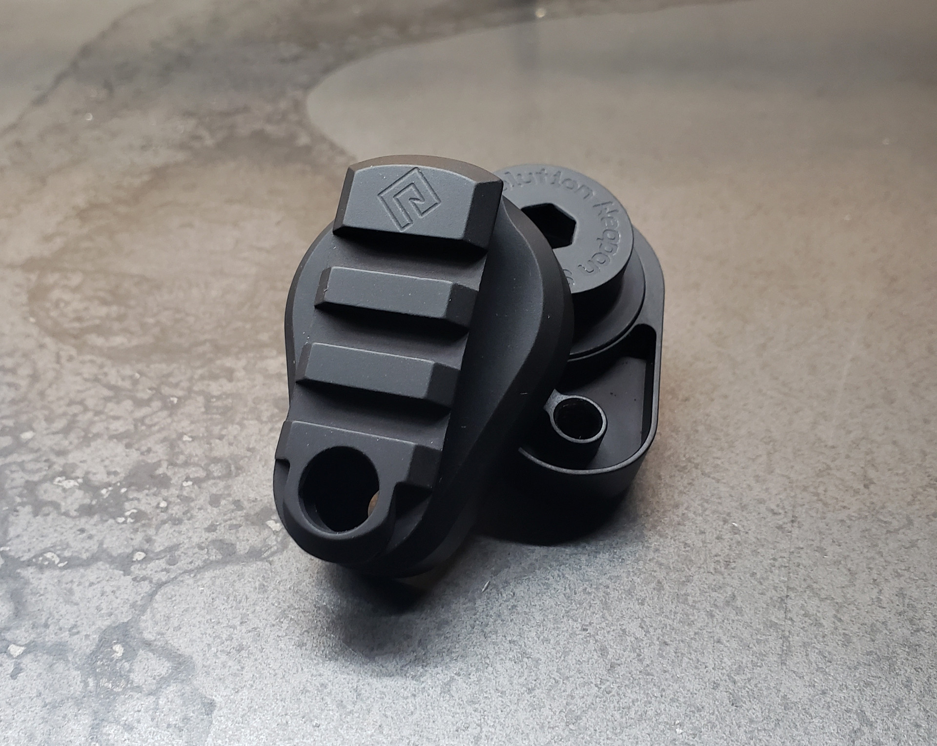 NEW GEN 2 DLC Black Buffer-less BCG w/ 1913 Rail adapter - Evolution ...