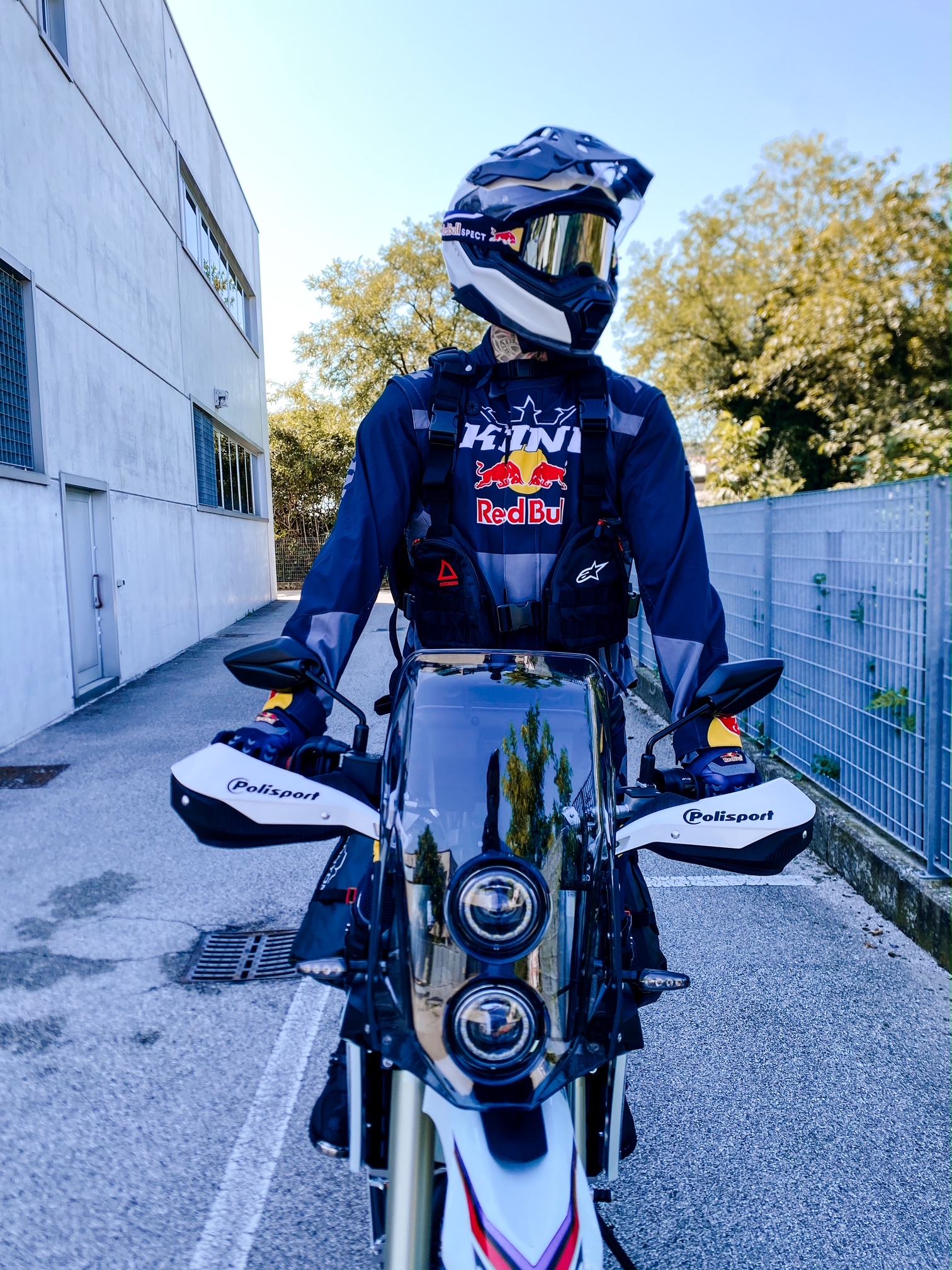 ENDURO ADVENTURE KINI RED BULL - Valeri Sport