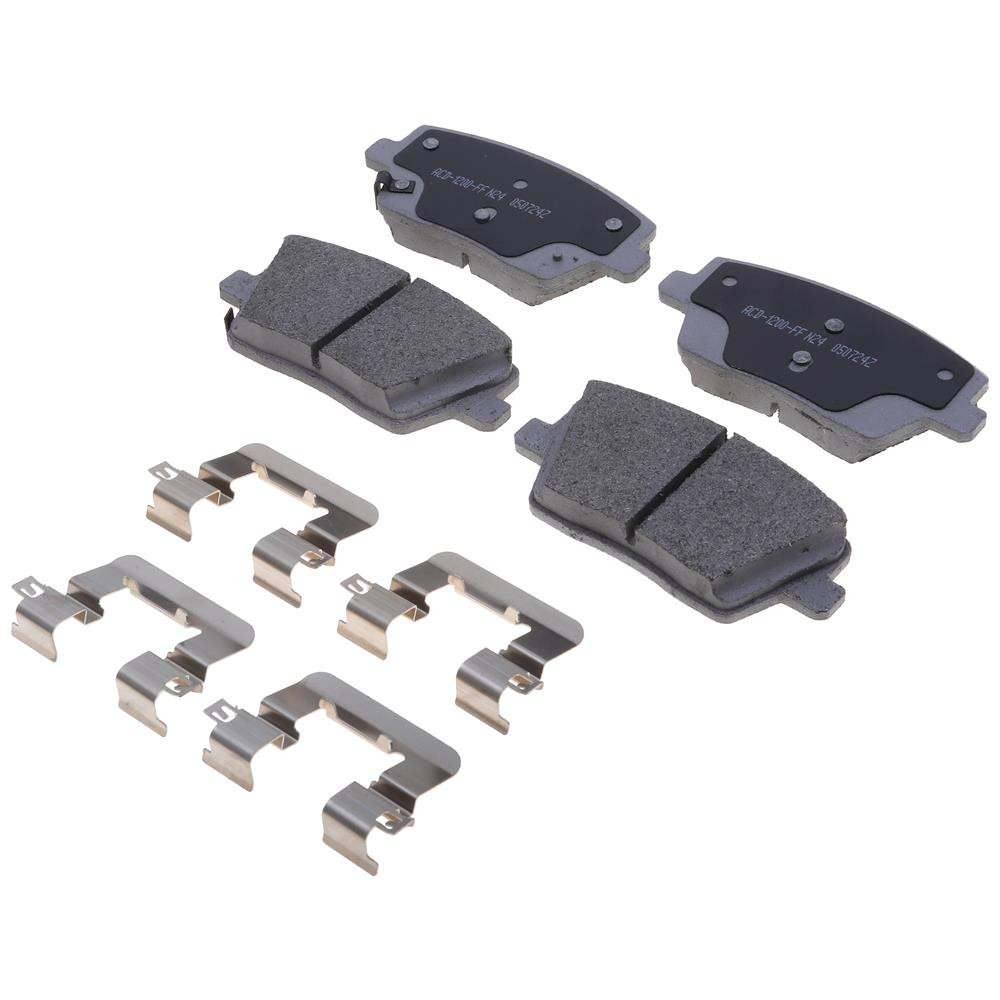 ACDelco Silver (Advantage) Semi-Metallic Disc Brake Pad Set