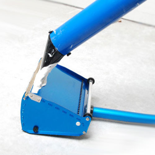 Tapepro Mud Shark Flat Applicator Compound Tube | Walltools.com