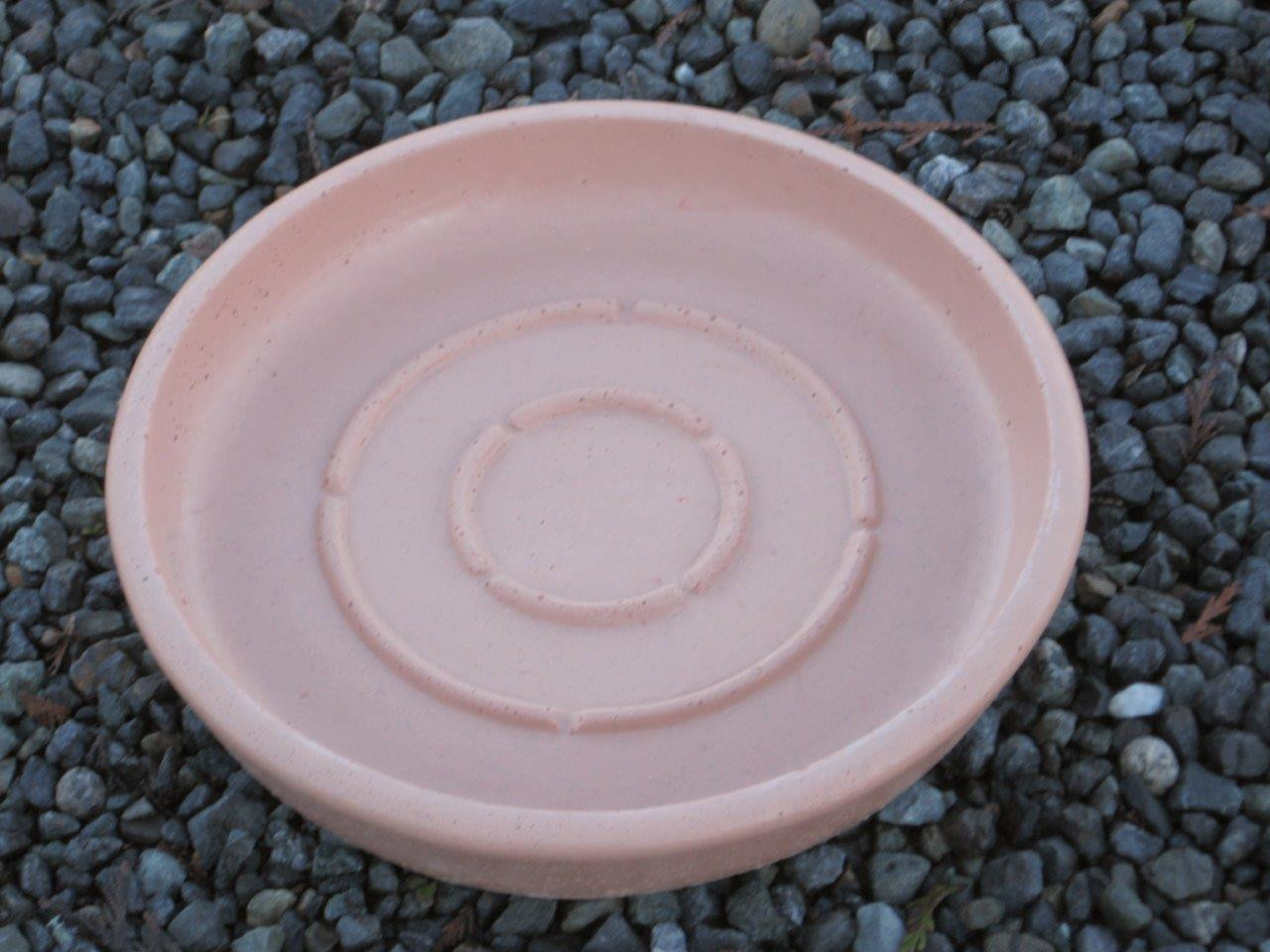 Round Saucers for Concrete Planters - 10" to 32"