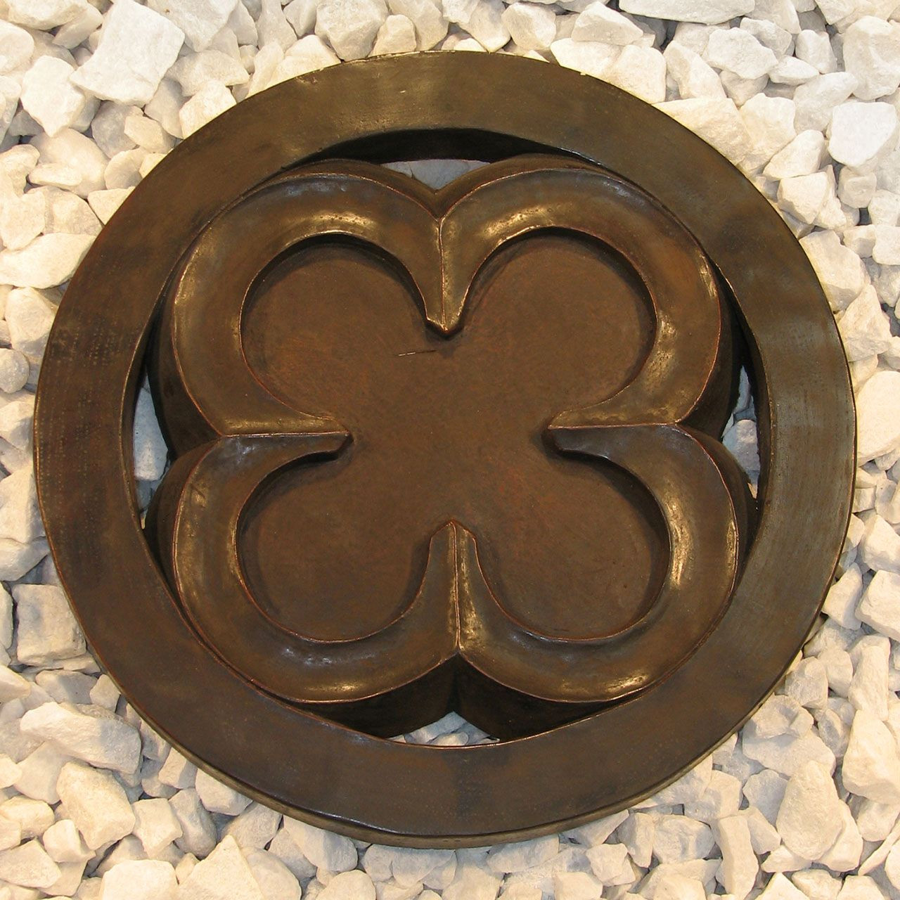 Gothic Quatrefoil Cast Concrete Step Stone