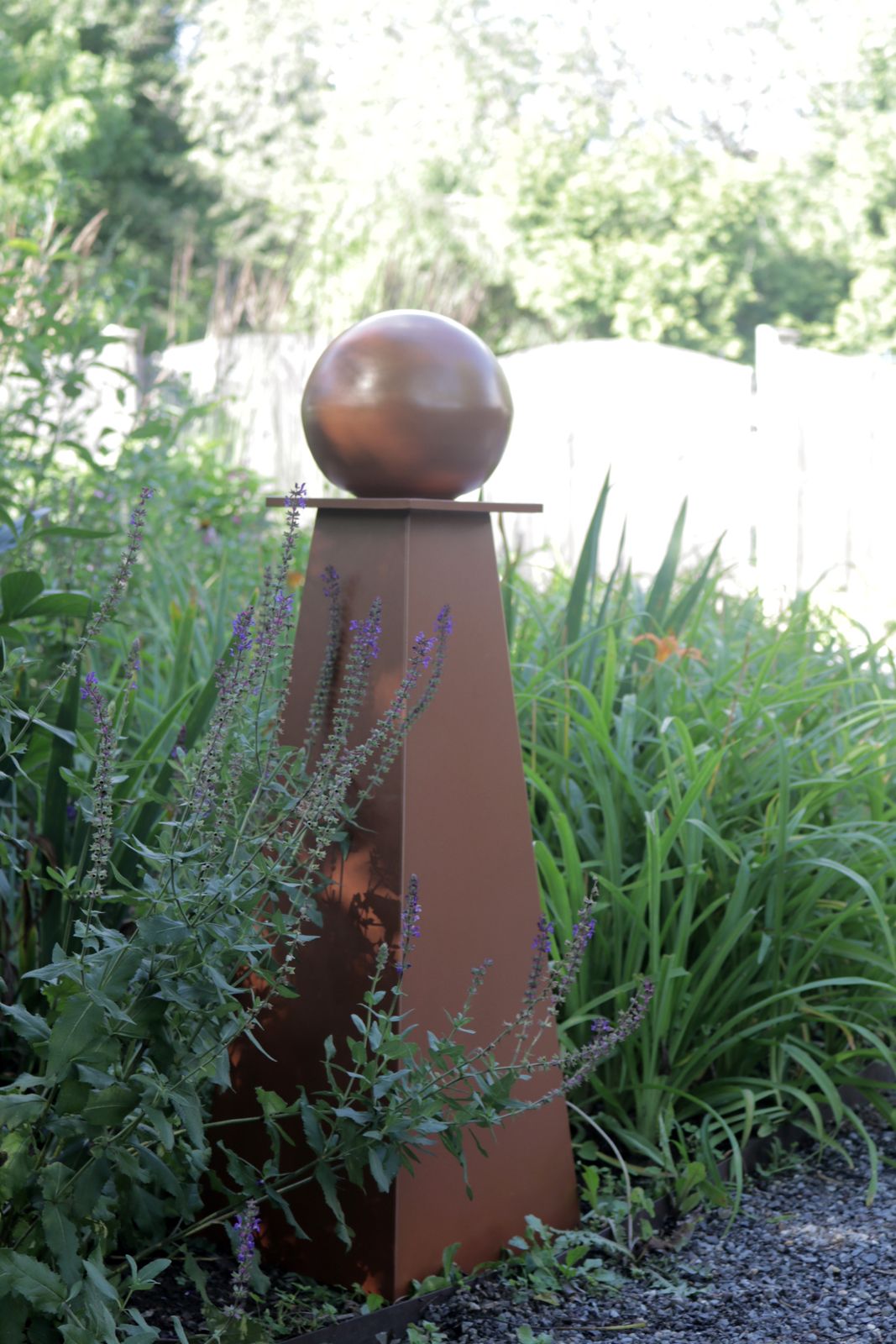 Decorative Pipe Cover with Sphere