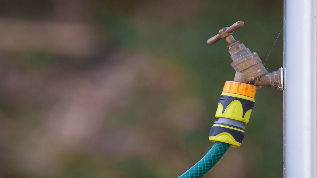 What is Backflow prevention and How does it work in Irrigation Systems ...