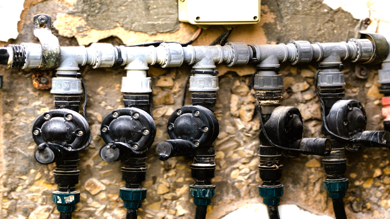 How to Wire an Irrigation Controller - DripWorks