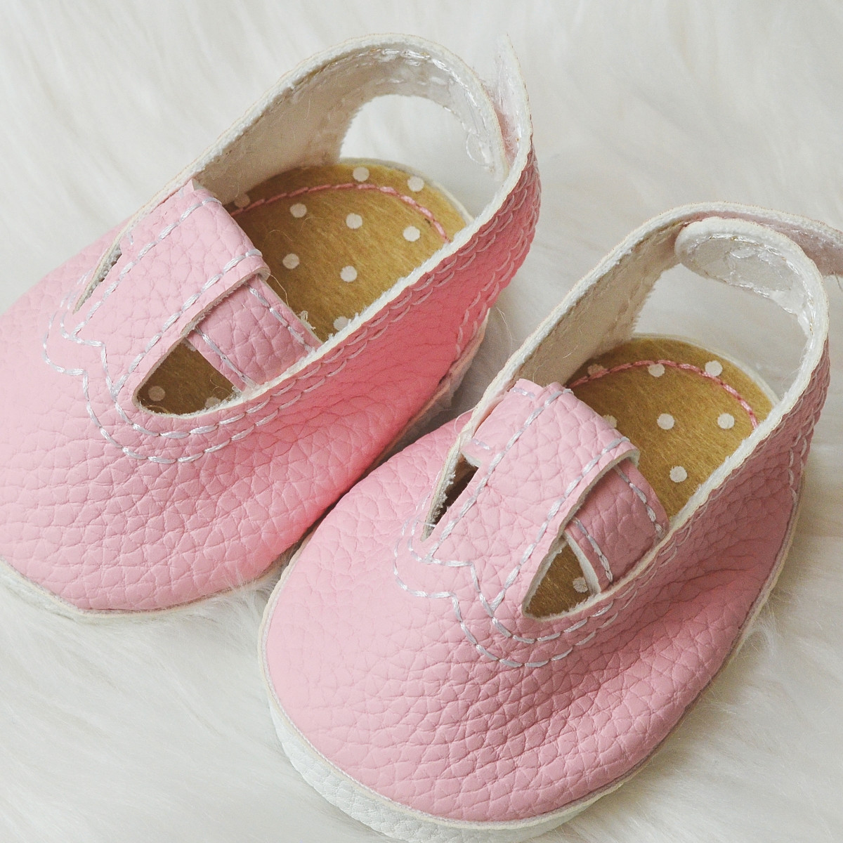 In the Hoop Doll Shoes Set 1 For Holly Doll Embroidery Machine Design