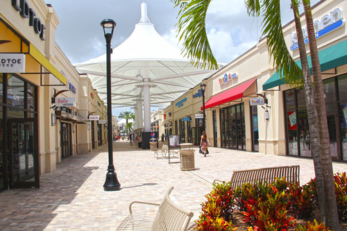 Sawgrass Mall Shuttle Round-Trip $19