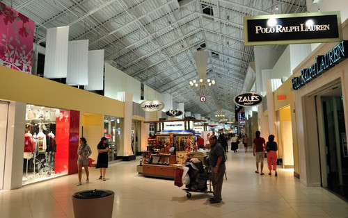 Sawgrass Mall Shuttle Round-Trip $19